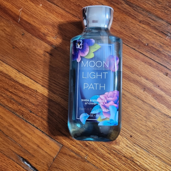 Bath & Body Works | Bath & Body | Moon Light Path Shower Gel | Poshmark